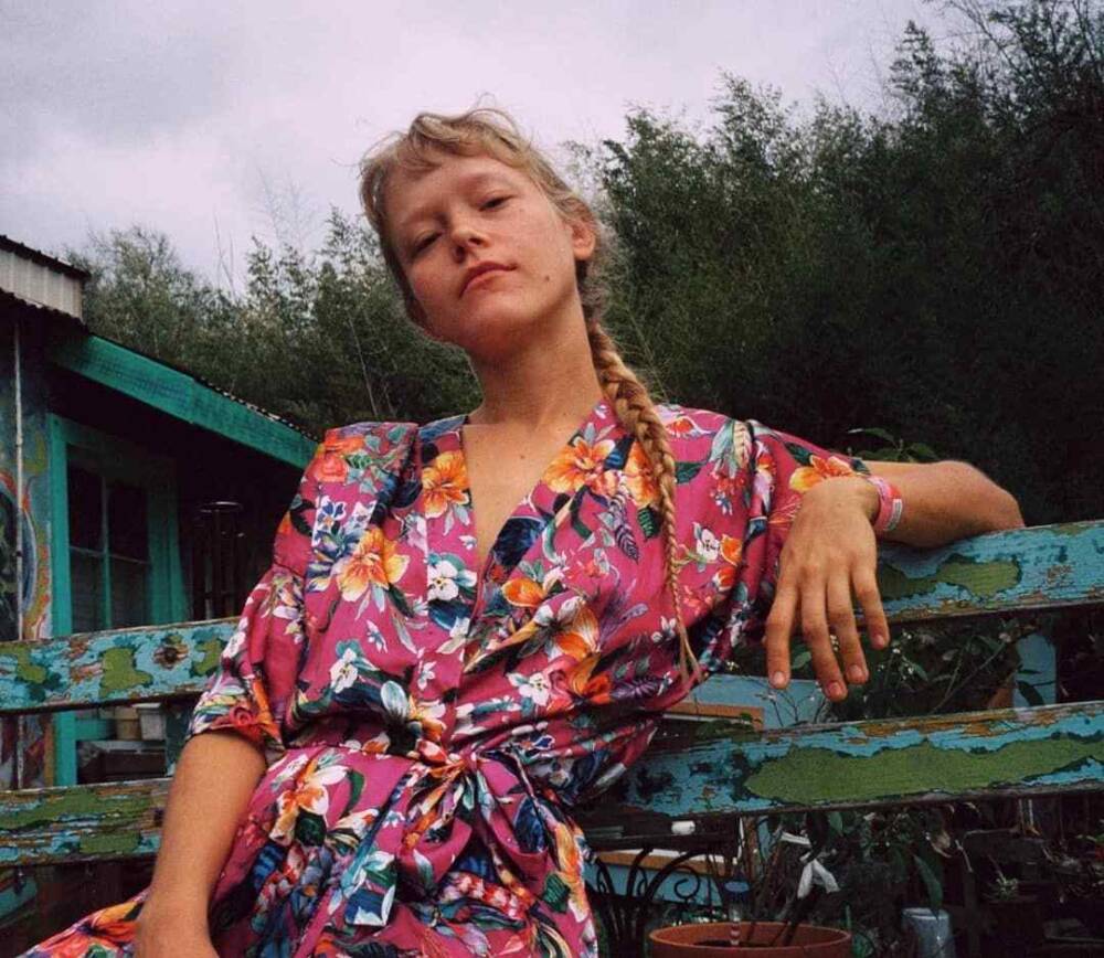 Listen to "Witches" by Alice Phoebe Lou | The Wild Honey Pie