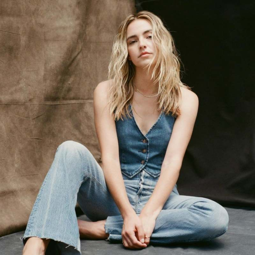 Katelyn Tarver’s “All Our Friends Are Splitting Up” Yearns To Hold Onto ...
