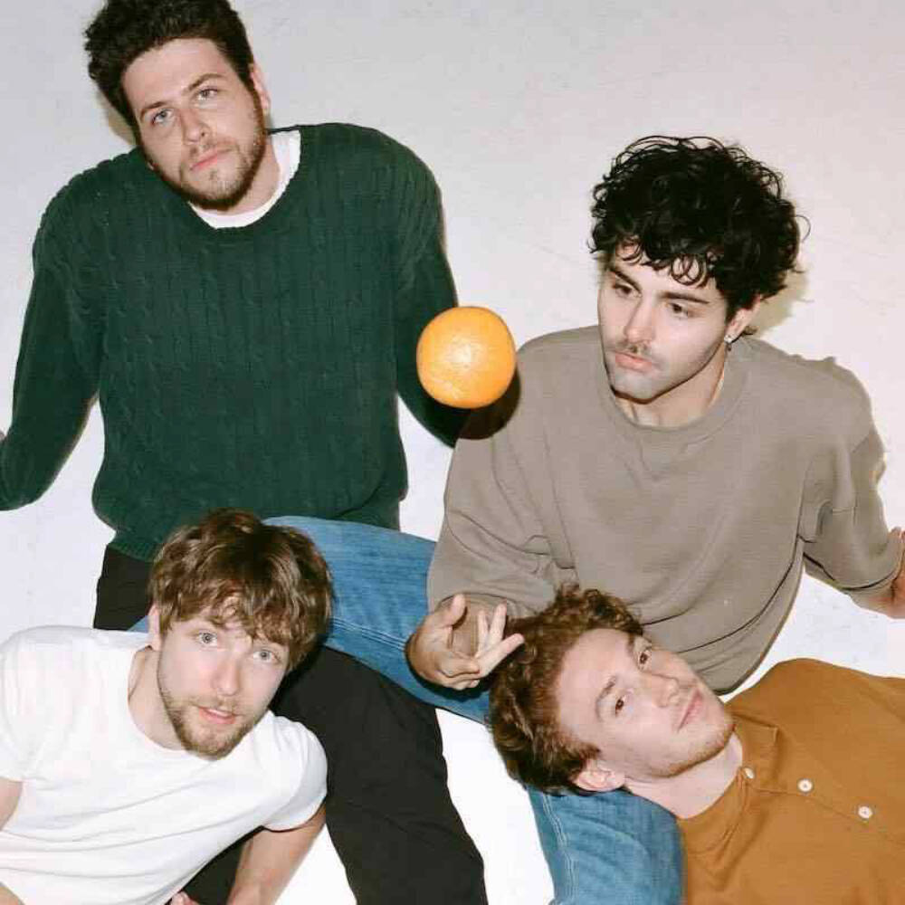 Loose Buttons Keep Indie Rock Fresh With “First To Know, Last To ...