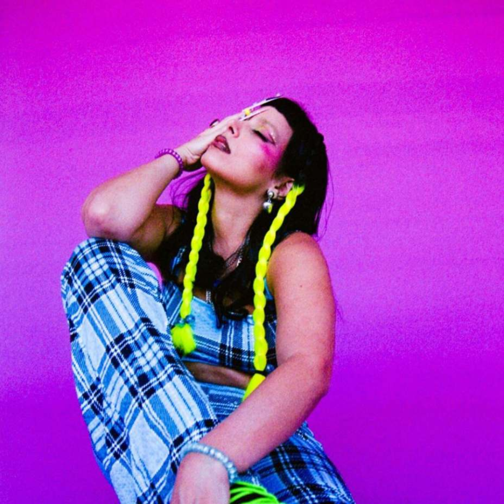 Quelle Rox Toes the Line Between Fantasy and Reality on “No Surprises ...