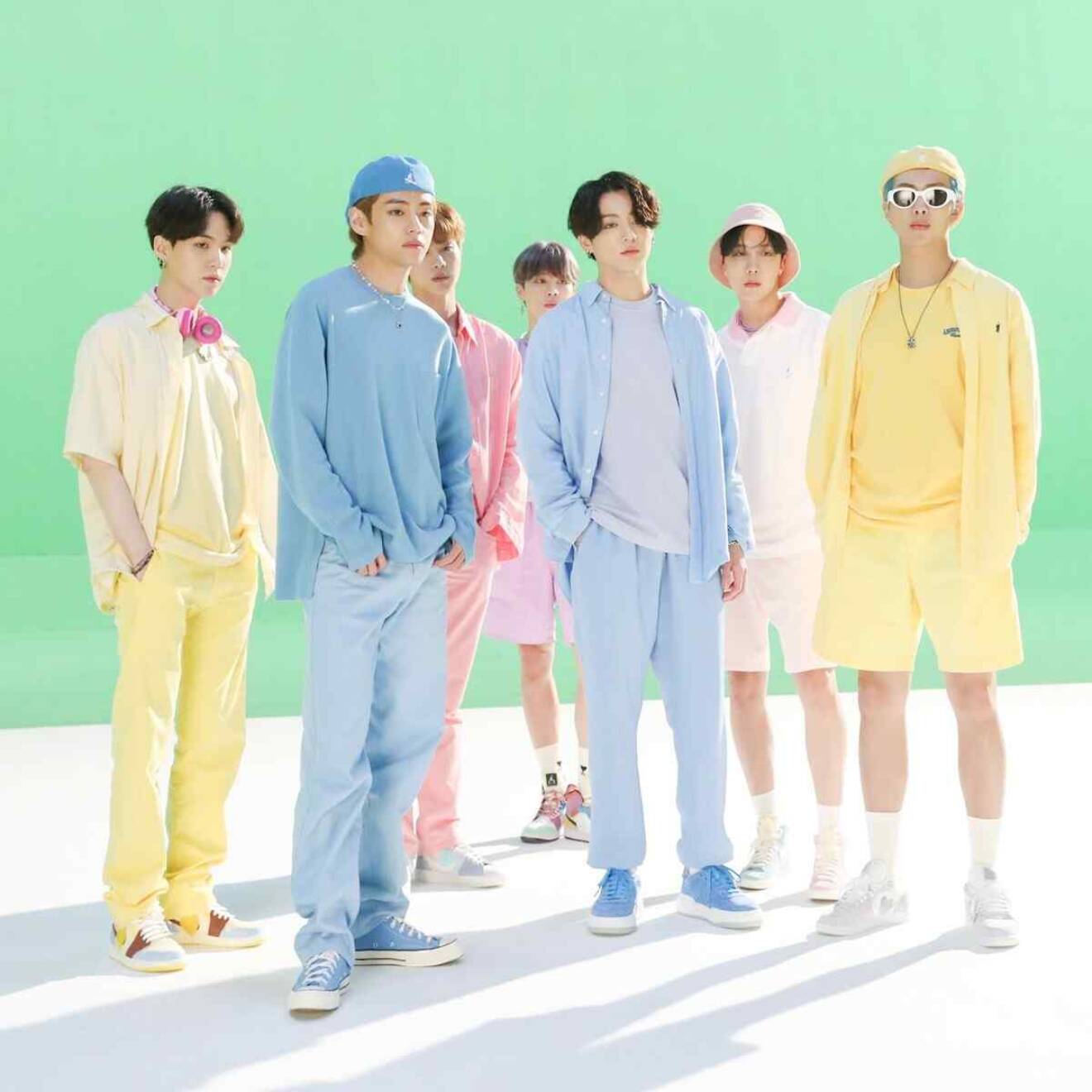 BTS's “Dynamite” Is a Glimmering, Uplifting Disco-Inspired Pop Gem ...